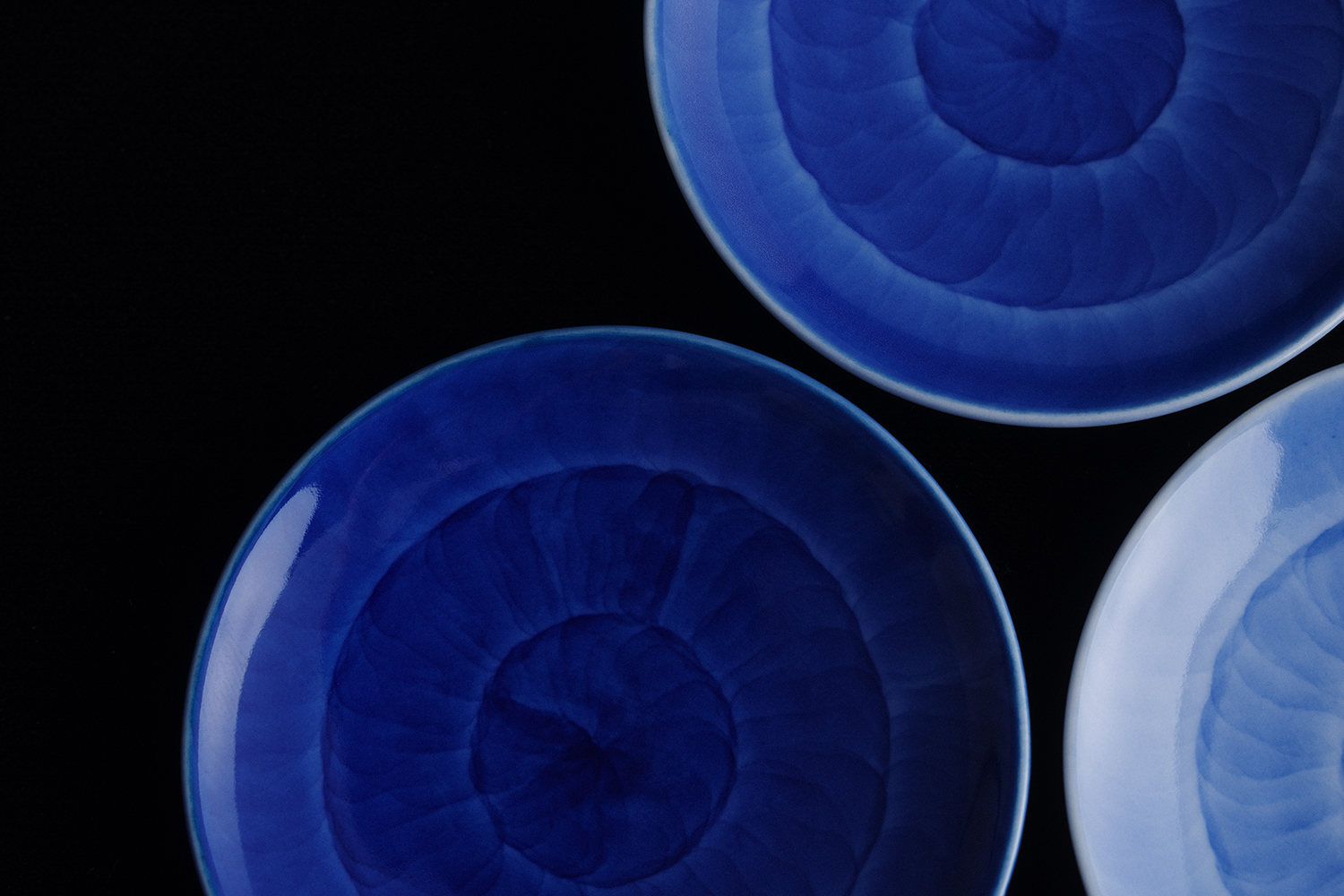 GOSU small plate set | Craft | KOGEI STANDARD | Online Media for ...