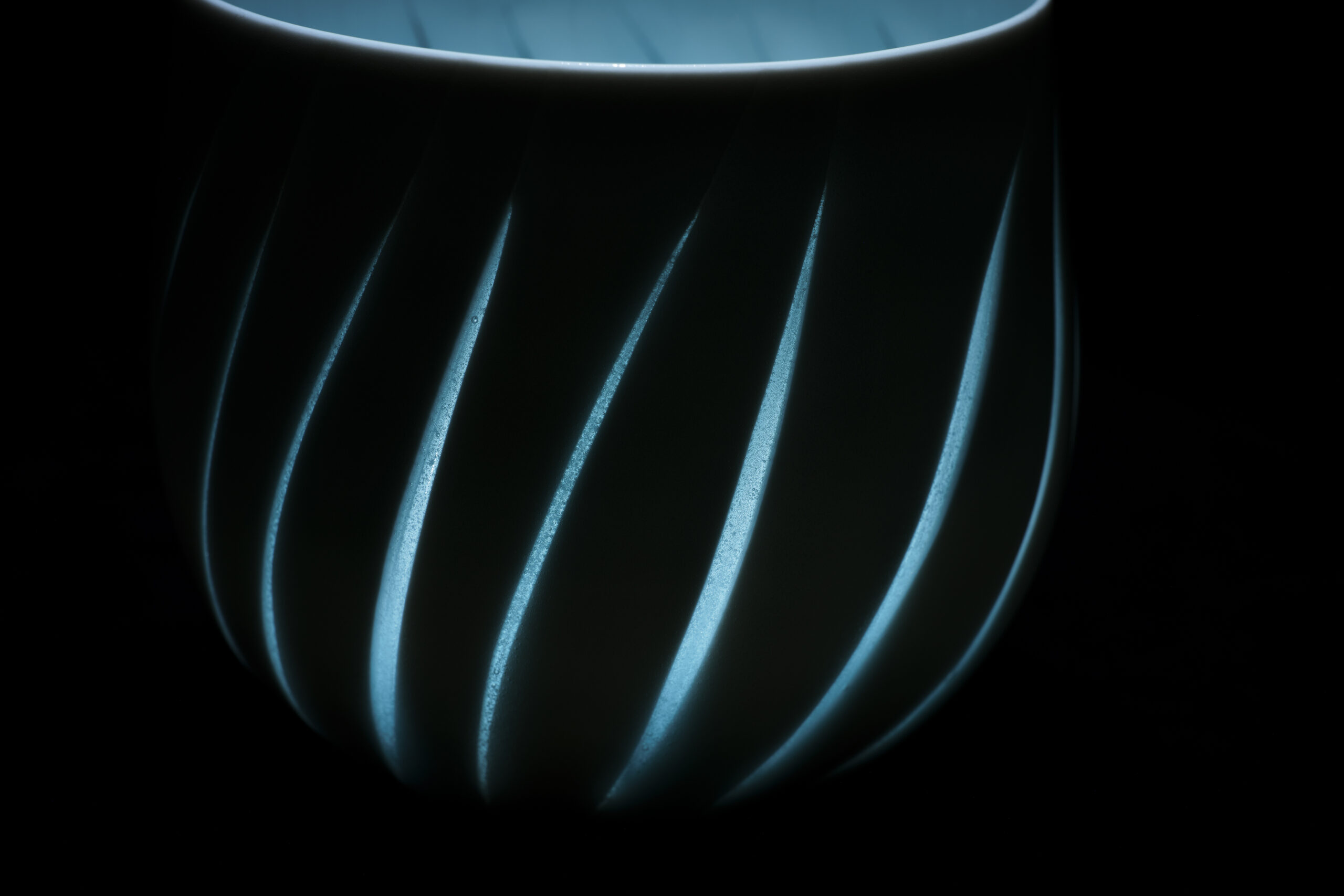 Dressed in Light | Craft | KOGEI STANDARD | Online Media for Japanese ...