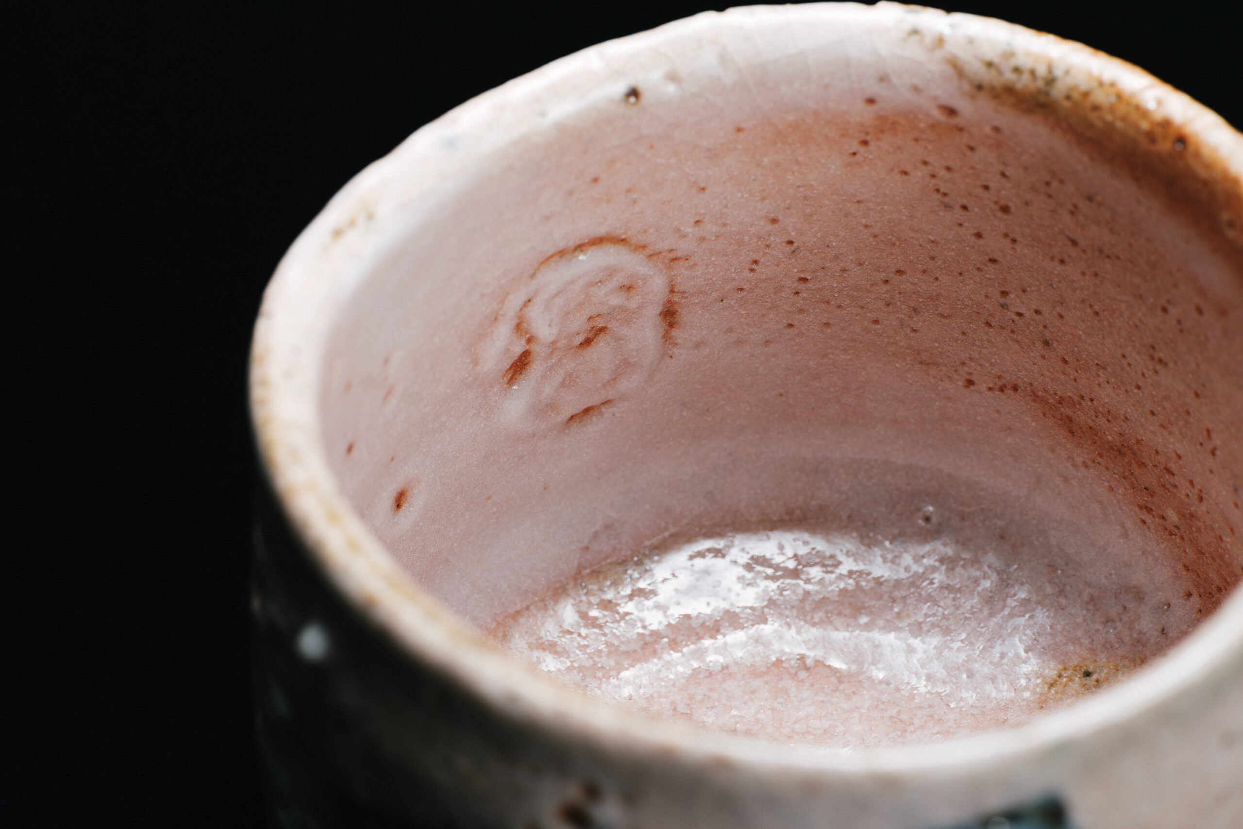 Shino Tea Bowl | Kai Tsujimura | KOGEI STANDARD