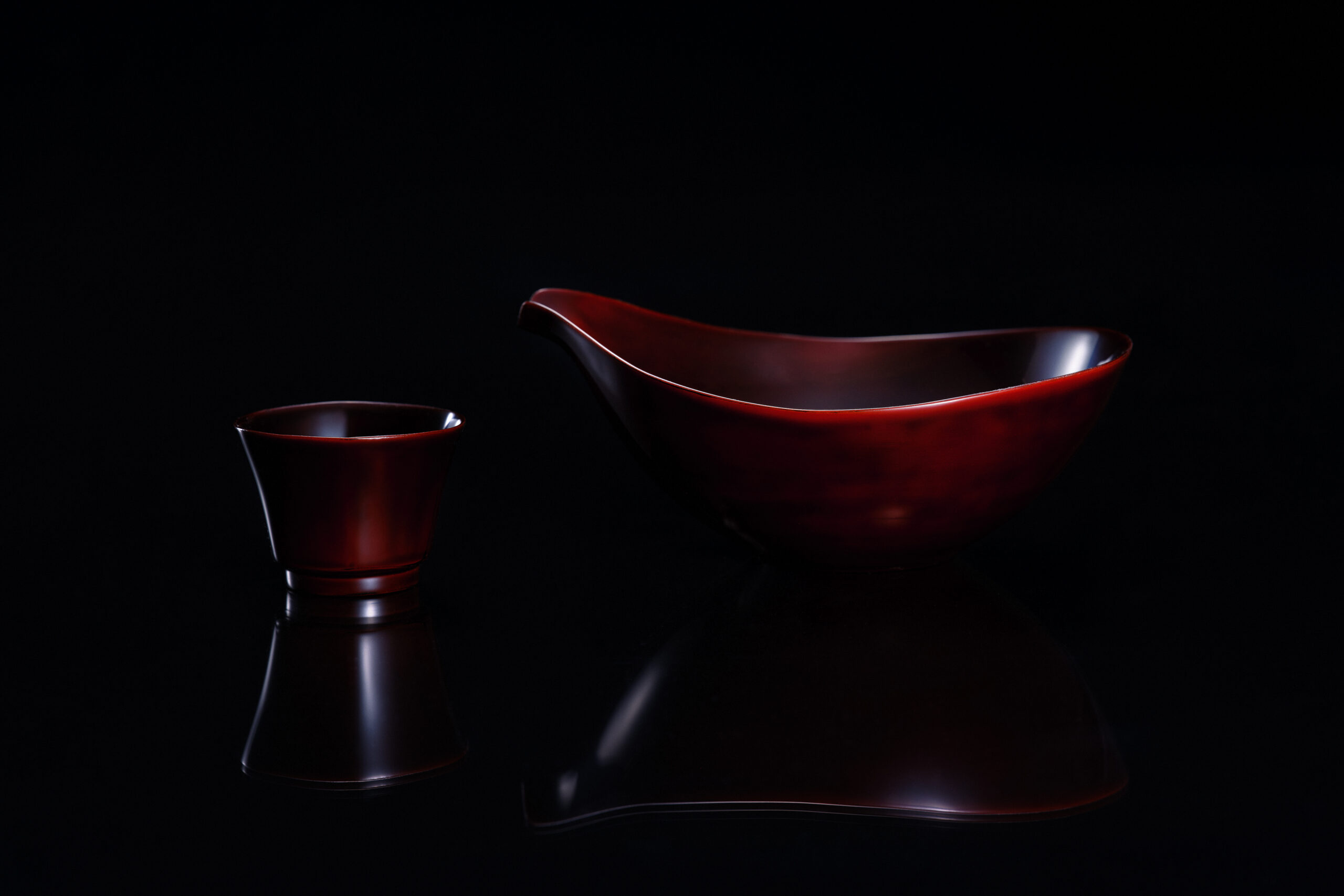 Uneri54: Sake Server and Hexagonal Sake Cup, Tame | Katsuji Kamata ...